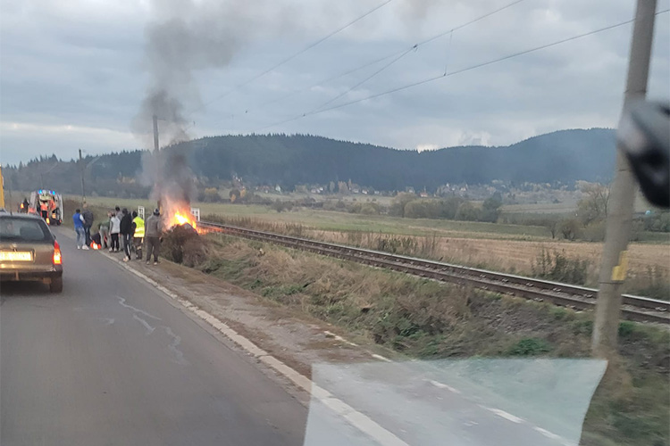 Miercurea-Ciuc: Accident rutier, urmat de incendiu (imagini video)